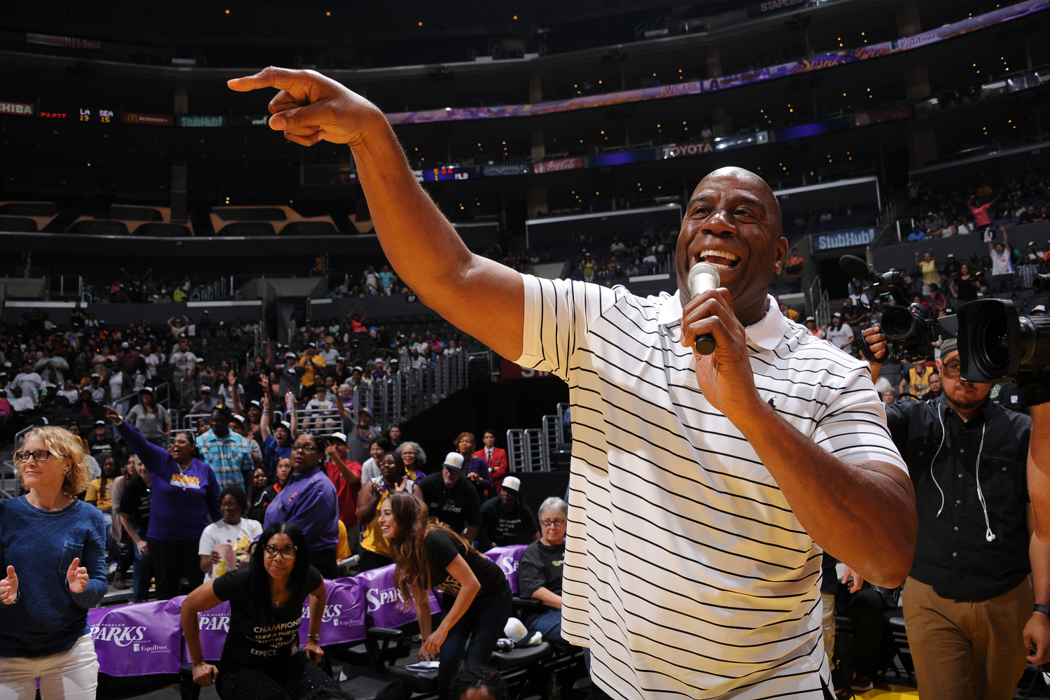 Sparks co-owner Magic Johnson joins Fanatics’ Board of Directors ...
