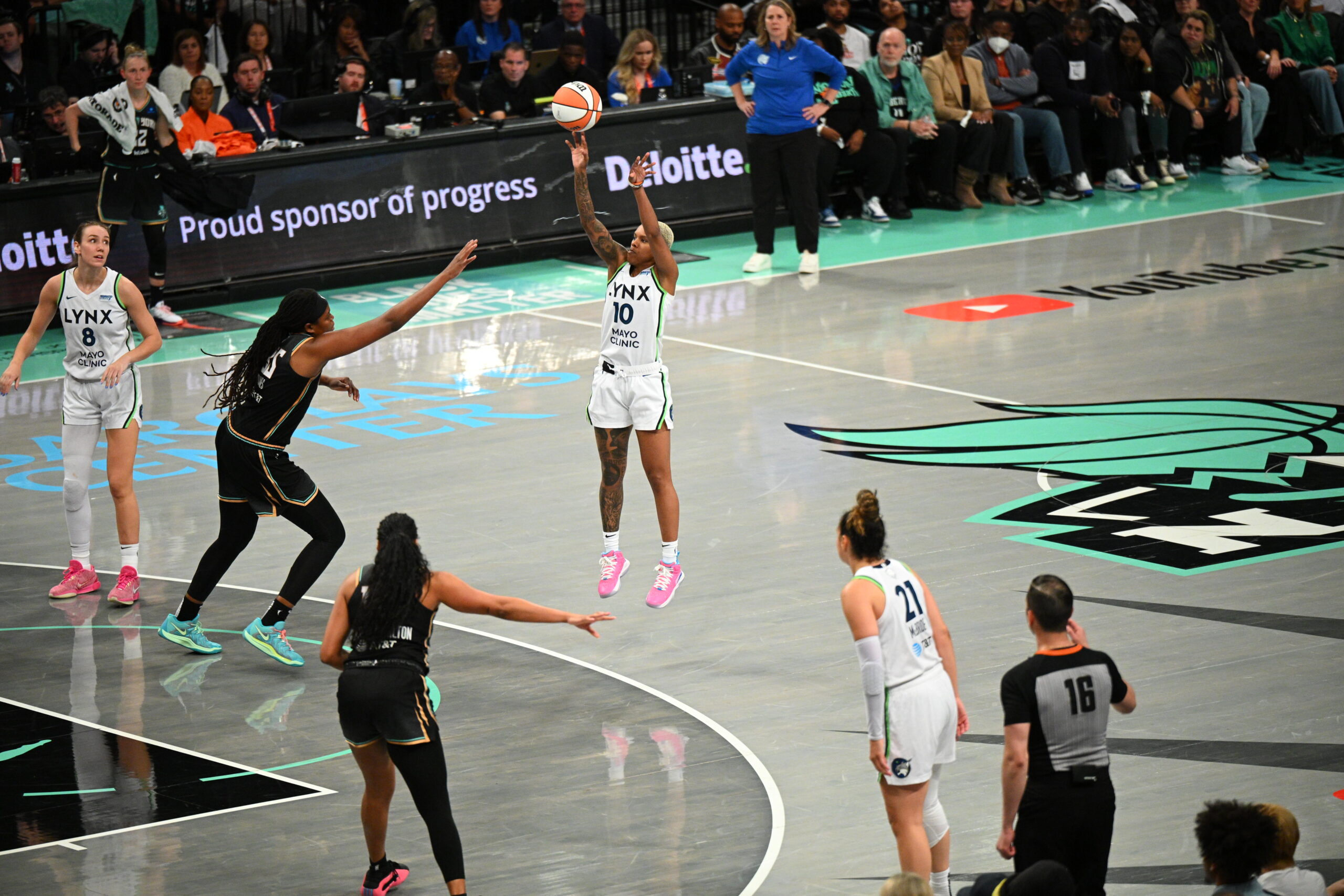 WNBA Finals Game 1 Recap: Elation for Lynx, Heartbreak for Liberty ...